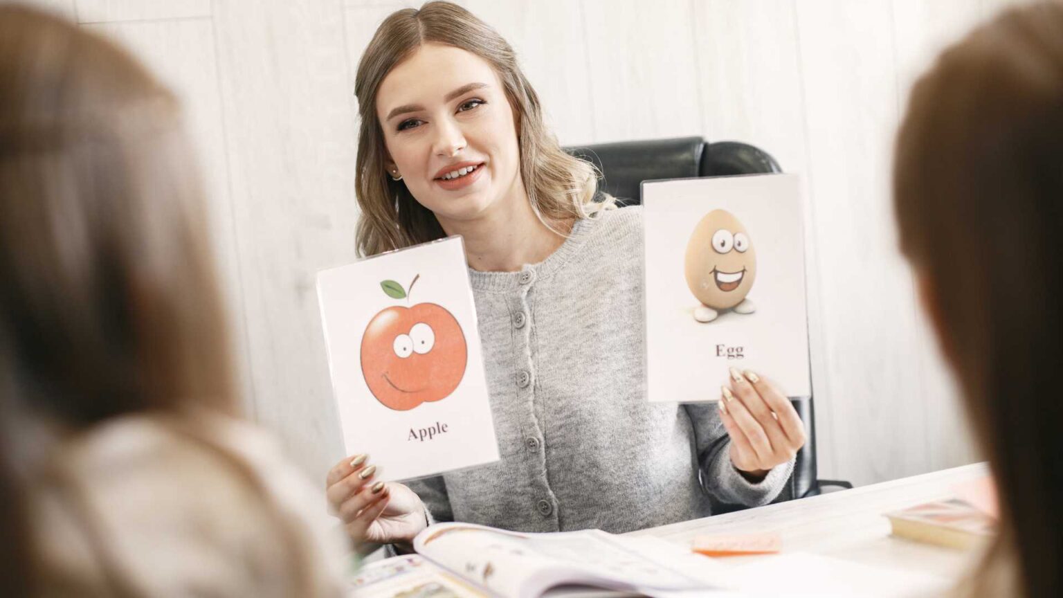 Using Visual Supports for Autism: Tips to Boost Communication - ABA ...